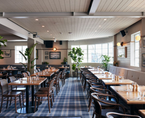 The Telegraph Hotel | Pub & Rooftop Bar in Hobart